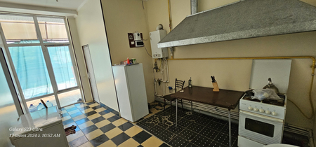 Продается  помещение с кондитерскими оборудованиями (готовый бизнес)