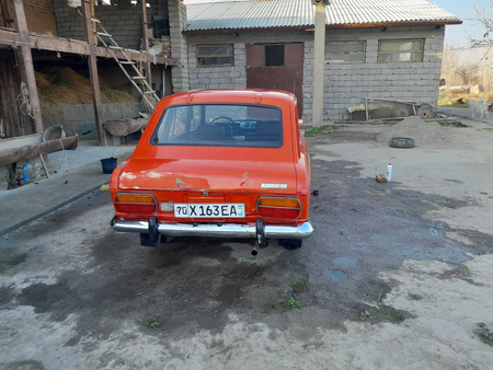 Москвич комби 21251