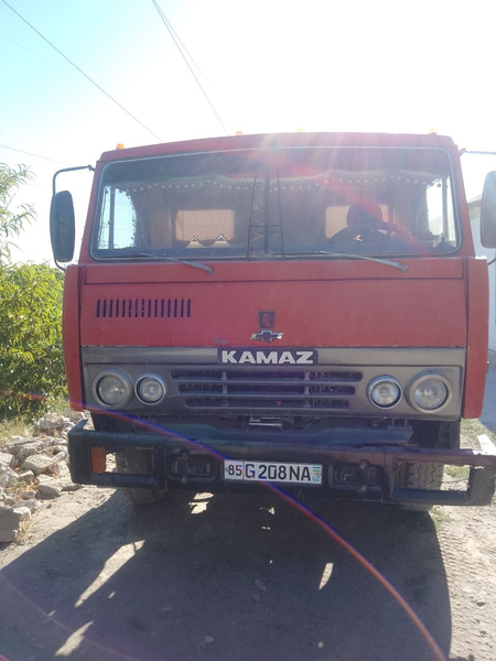 Kamaz sotiladi tigach 1985yil