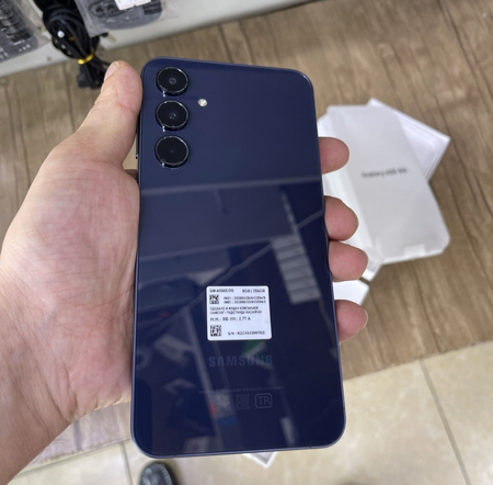 Galaxy a55 sotiladi 8/256 qarobaka daqument