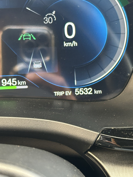 Продается BYD Song Plus Champion DMi 150km Flagship