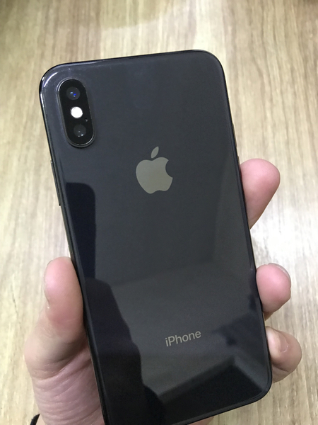 Iphone Xs 64 gb srochno
