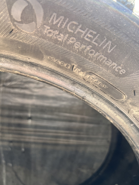Michelin 215/55/17 35-40 min yurgan