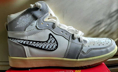 Прододам красовки Nike Air Jordon произподства китай