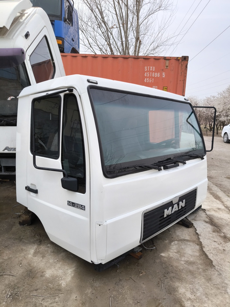 Man cla kabina ,(indiski)