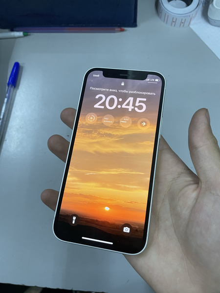 iphone 12 mini 10/10 ideal