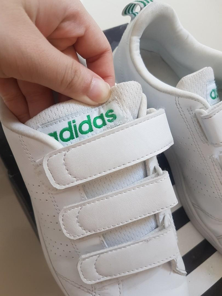 Кроссовки Adidas на липучках