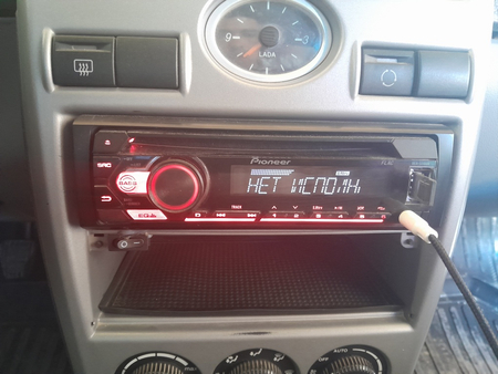 Пионер магнитофон сотилади Pioneer