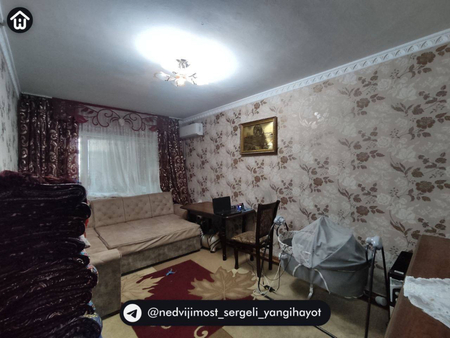 Sergeli 3 karzinka,yarmirkani yonida 5etajli dom 5 etaj 2 xonali kv