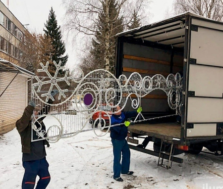 Новогодние оформление, Монтаж освещения