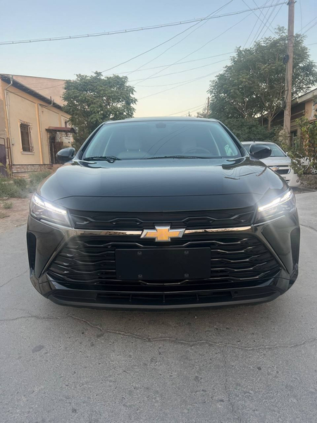 Chevrolet Monza sotiladi