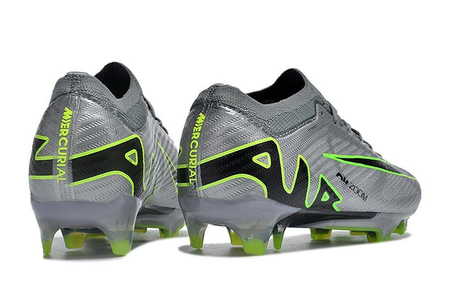 Бутсы от Nike Air Zoom