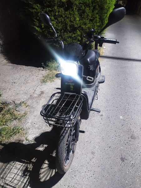 Elekroskuter suroshniy sotiladi! Narxini kelishtiramiz.