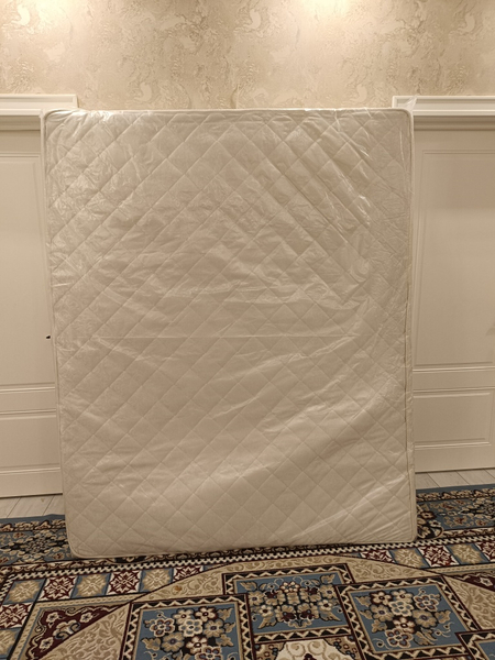 Matras srochna sotiladi