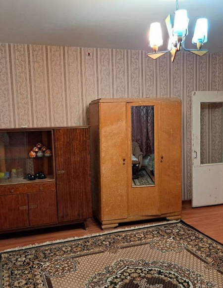 Юнусобод тумани 3 кв да 1/3/4 арендага берилади.