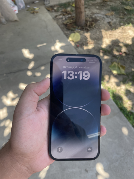 Iphone sotiladi srochna