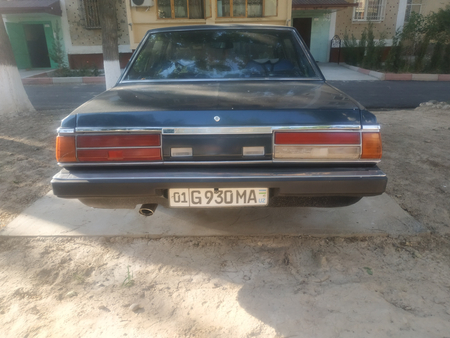 Продается машина марки Nissan Datsun 280C