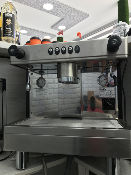 Cofe aparat sotiladi professianalniy xolati zur