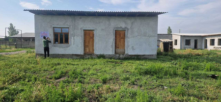 4 Sotix uchastka sotiladi 2 xonali uyi bor
