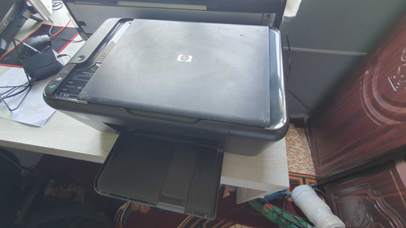 Продаётся принтеры HP deskjet F2483 (запчастга)