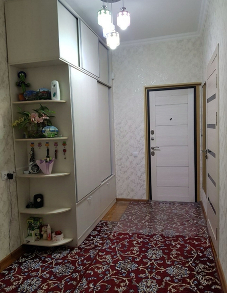 Академгородок. 1-Комн. 2-Этаж. Кирпичный. 26м². Ялангач. Ттз. Феруза.
