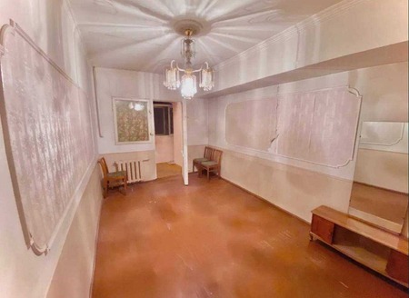 Ц-5 Монумент Мужества 3-комнатная 5/9 74 м² разд. комн чистая