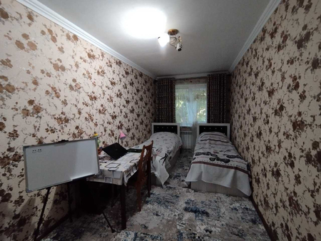 № 1348 3х комнатная квартира с ремонтом на 2этаже по ул. Багдад