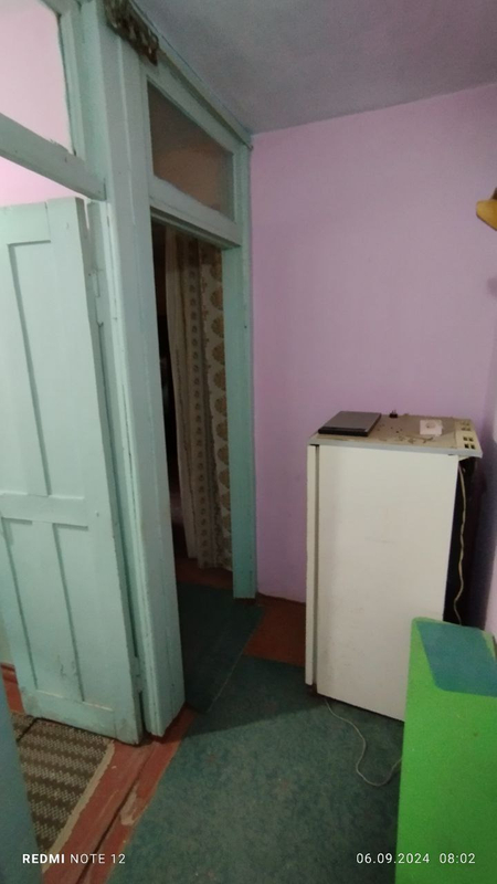 Срочни 2 хонали уй сотилади