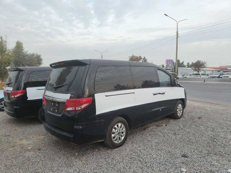 Jac M4 China Motors da tayyori