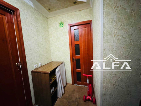 2 xonali 56m2 3-qavat.4 qavatli panelniy dom sotiladi.
