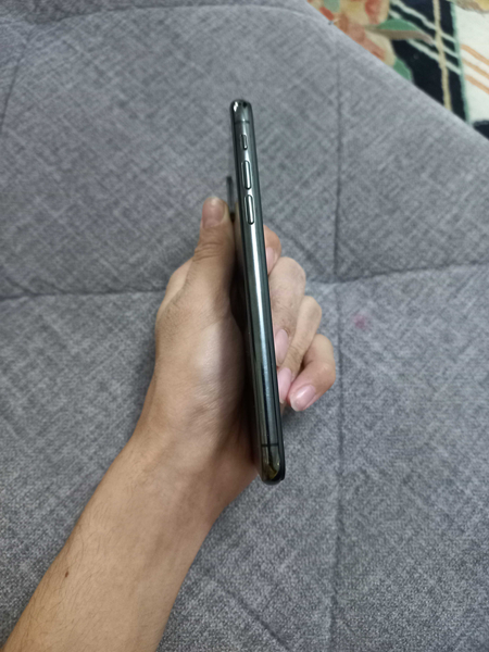 Продоется-iPhone X