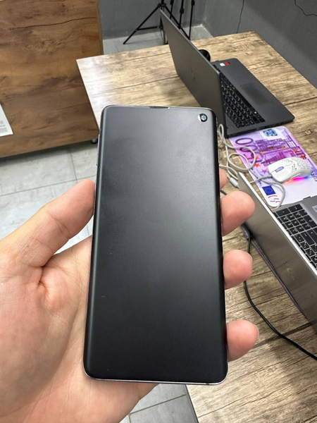 Samsung Galaxy S10 Vietnam
