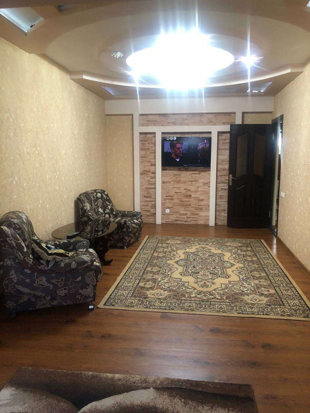 Срочно продаётся квартира, Юнусабод 18/3/4/4