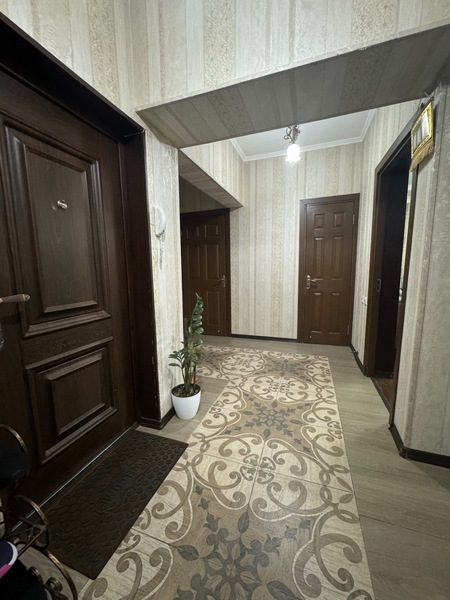 Продаю свою 3 ком квартиру 9 этаж 9 этажка 72 кв
