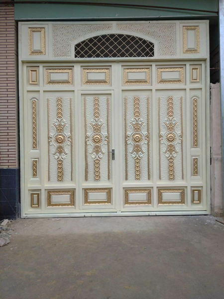 Darvozalar kvadrati 600.000dan