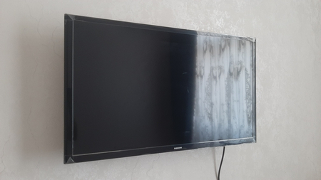 Samsung televizor sotiladi. 32 tali