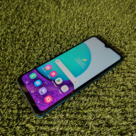 Samsung A02 sotiladi