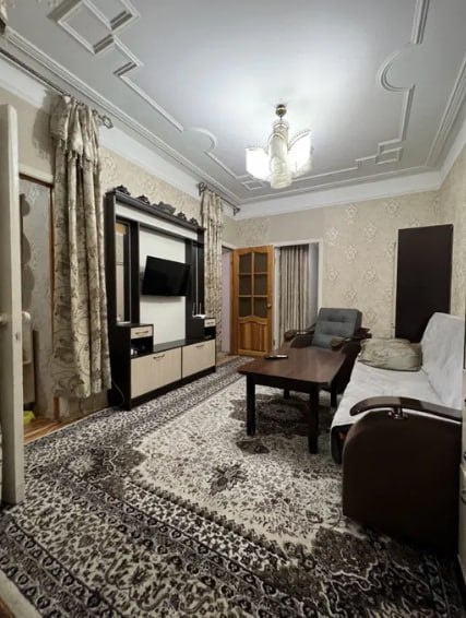 Чиланзар 6кв  2/2/4 Балкон1,5*3м² Общ пл50м²