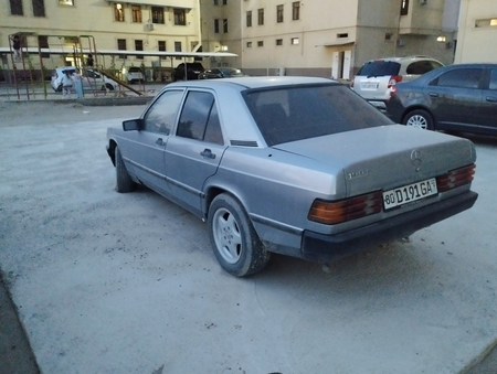 Mercedes E190 W201