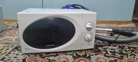 Mikrovolnovka samsung