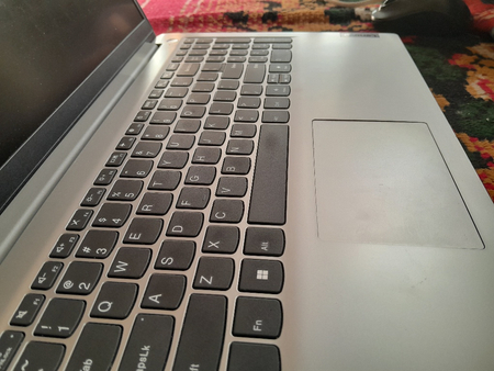 Lenova Desktop-2P2GTV1