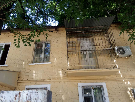 谷 126431 谷 Продаётся квартира 2/2/2 44 м² в Чиланзар