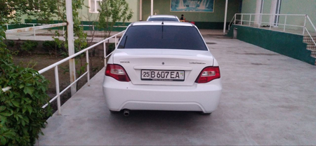 Nexia 2 Sotiladi
