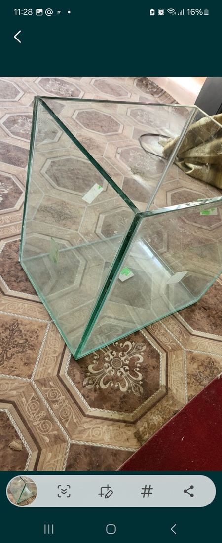 Продаётся аквариум 30×40×40см.