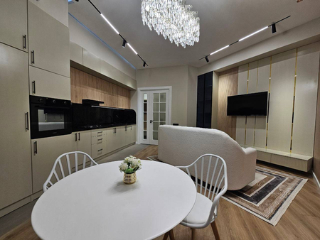 Застройщик: Real House 2/6/10 62 кв.м