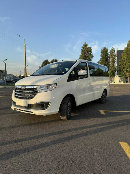 JAC M3 PLUS: b pravani o\\\'zi yetarli bo\\\'lgan miniven endi skidkada