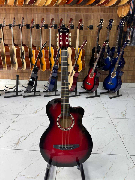Akustik gitara 38