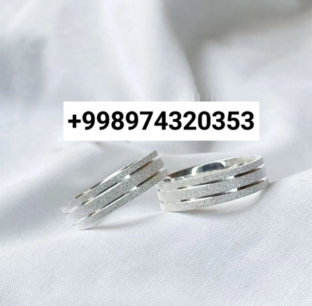 Обручальные кольца из серебра 925 пробы.