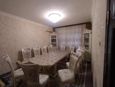 Продаётся на Карасу-6 4ком