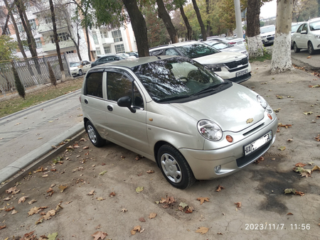 Продаю Матиз автомат